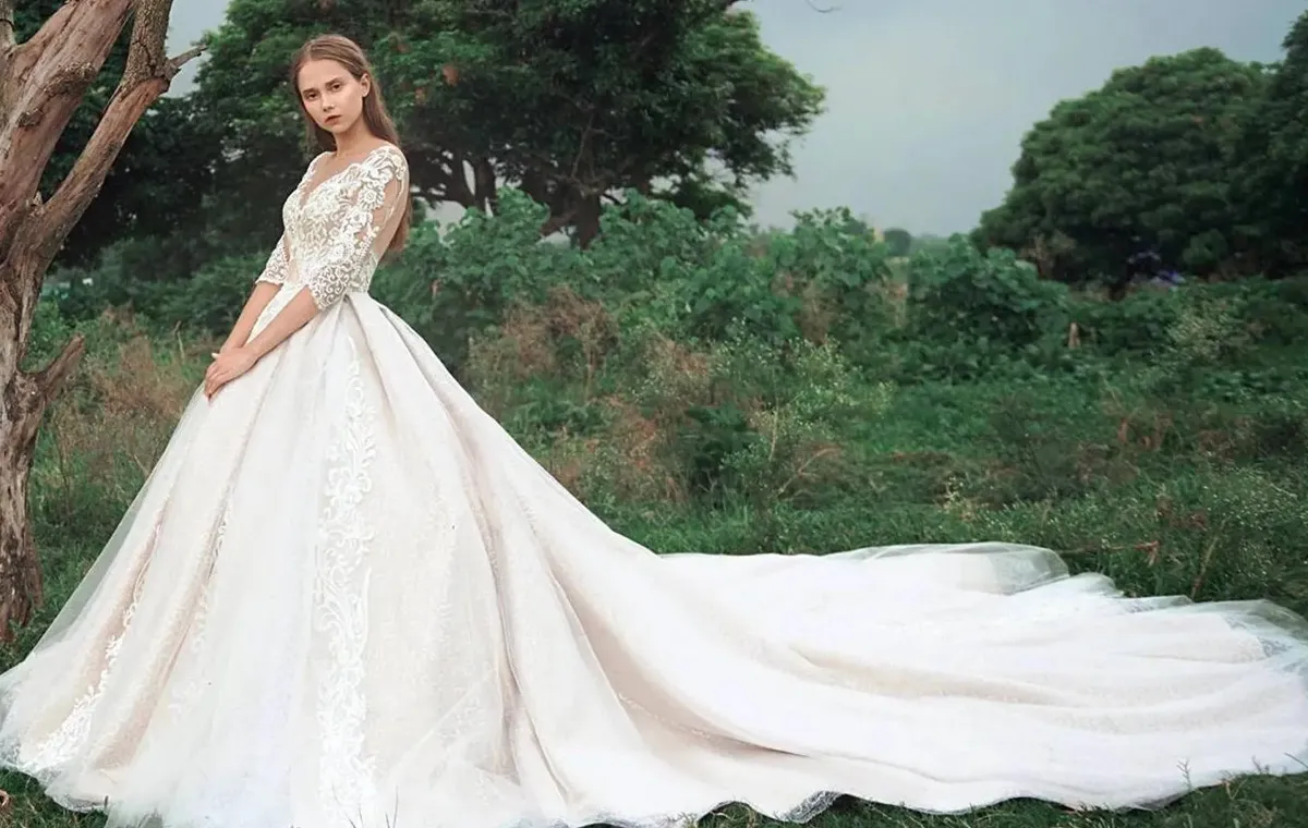 Chapel Train Wedding Dresses, Longer Train Bridal Gowns 2026 - VQ