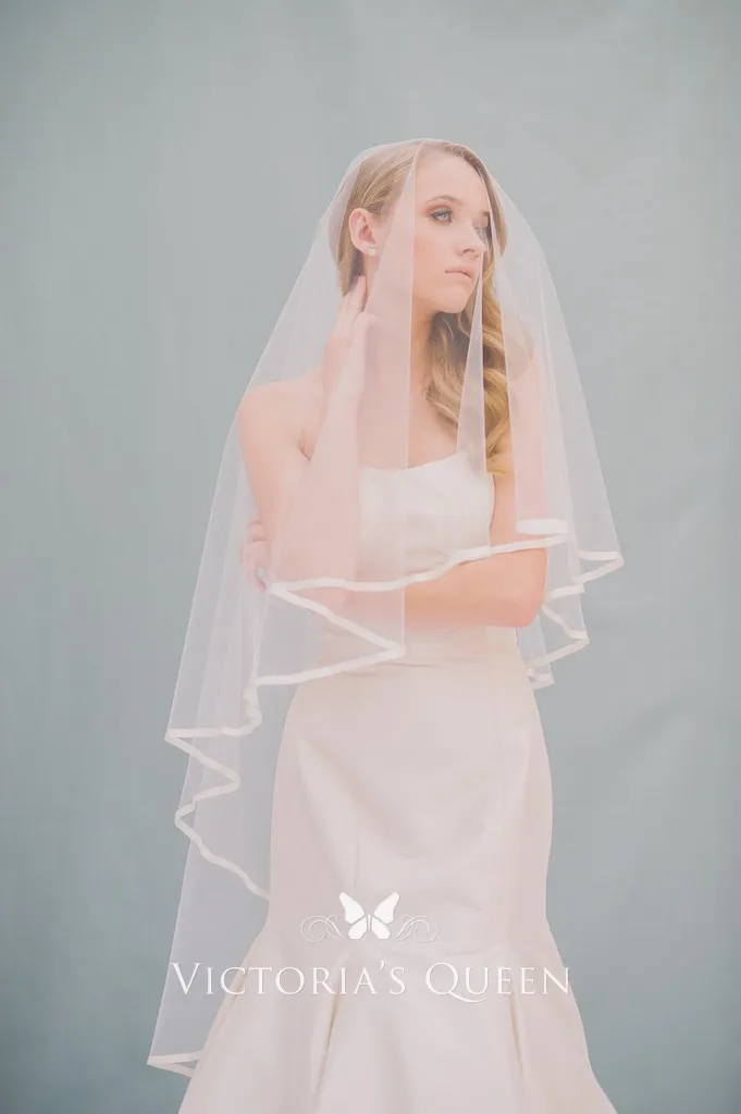 Simple Fingertip Length Wedding Veil Single-tier Veil - VQ