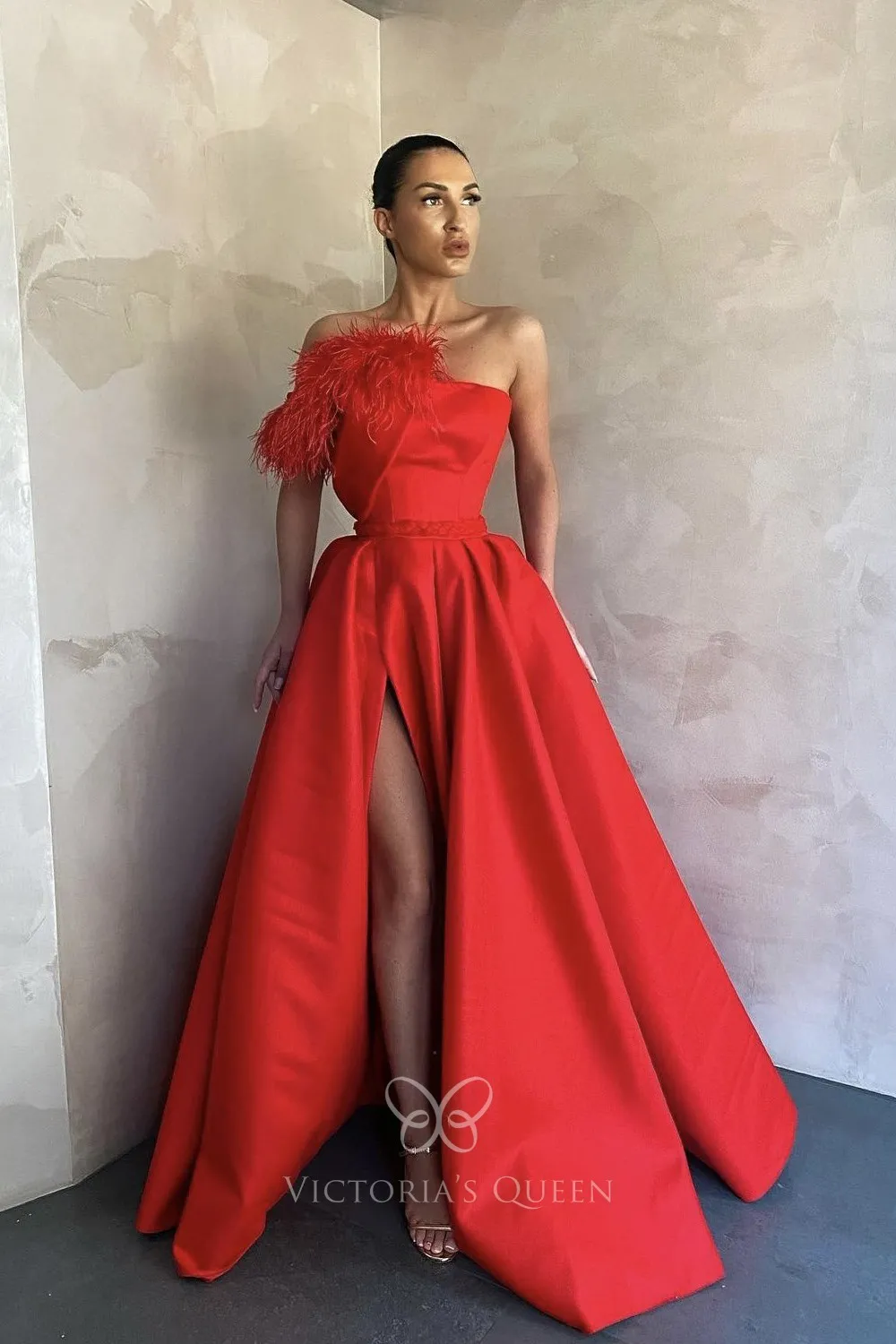 Asymmetric Feathers Red Satin Slit Fashion Prom Dress - VQ
