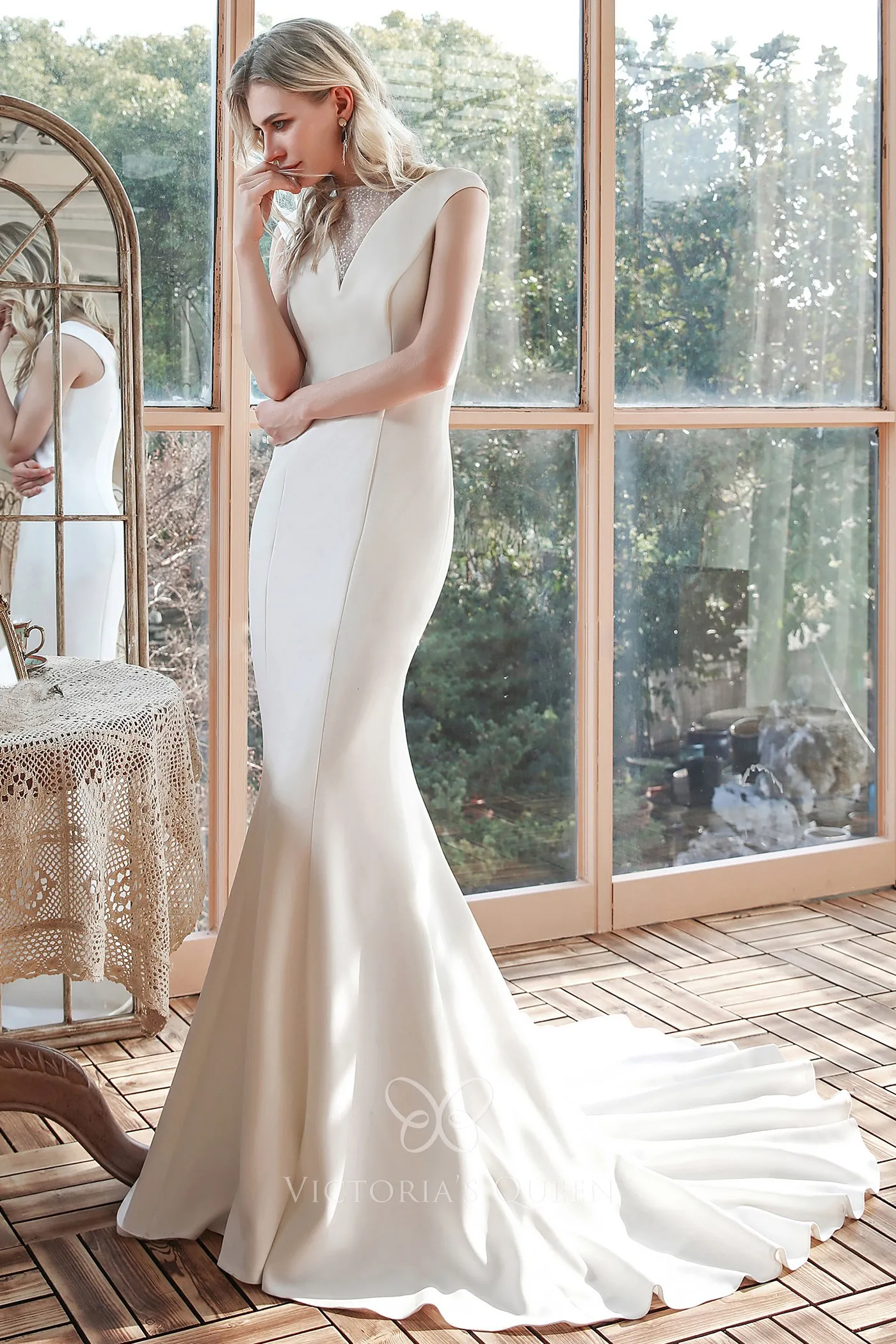 Modern Cap Sleeve V Neck Mermaid Glitter Satin Wedding Dress - VQ