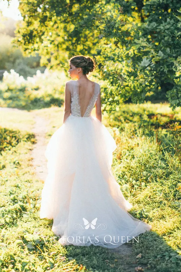 Illusion Neckline Lace Cap Sleeve Tulle Wedding Dress - VQ